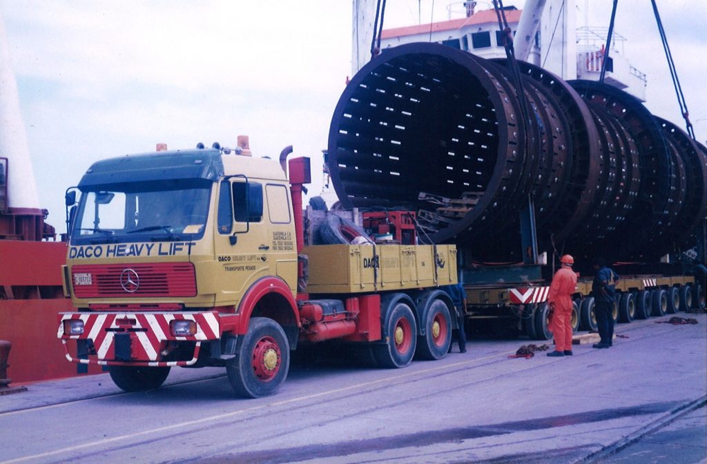 Nosotros | DACO HEAVY LIFT